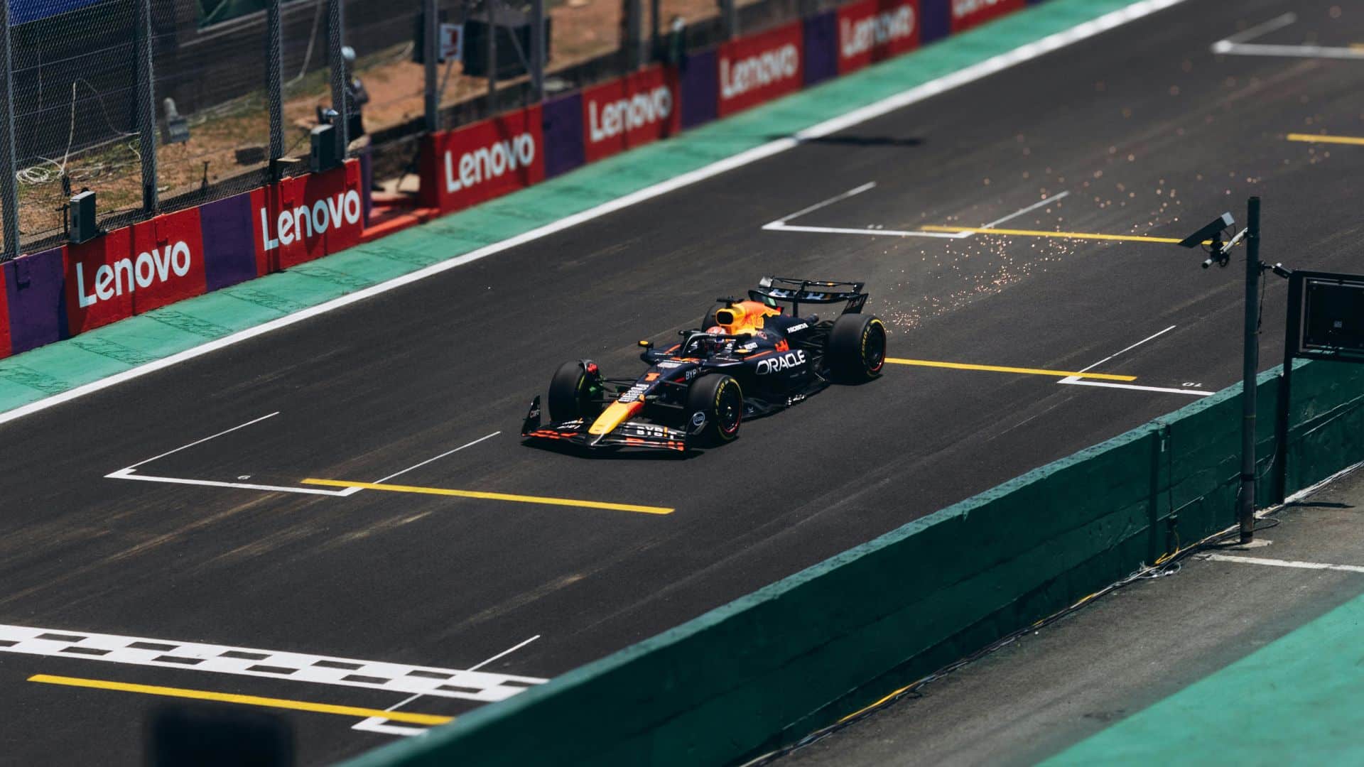 Your Ticket to Formula 1 in Europe | How to Get There by Private Jet